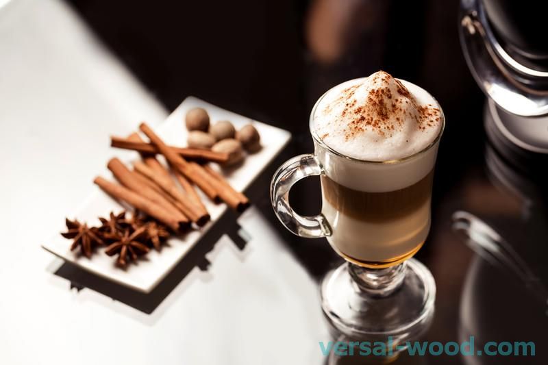 Čaša za latte: kako kažu, prozirne čaše, glavne karakteristike, sorte ...